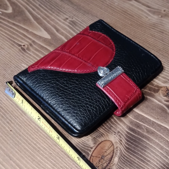 Brighton | Bags | Brighton Heart Wallet | Poshmark